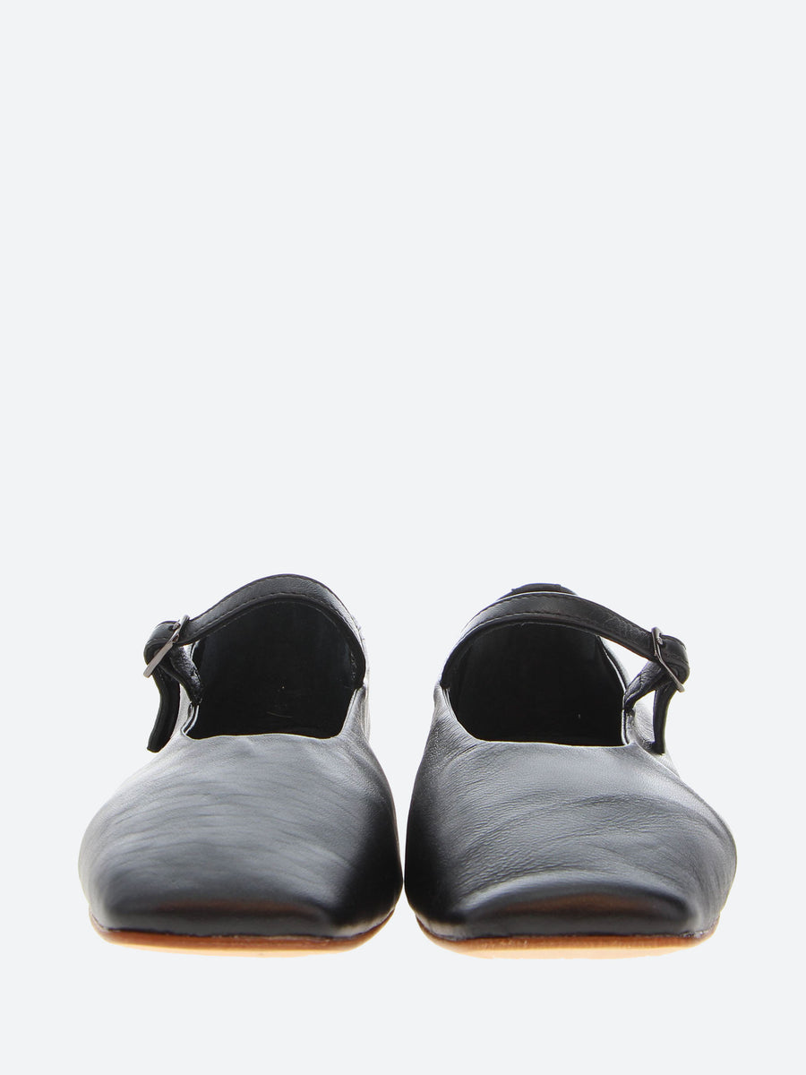 gravitypope - Jaycee Mary Jane Flat in Nero Nappa