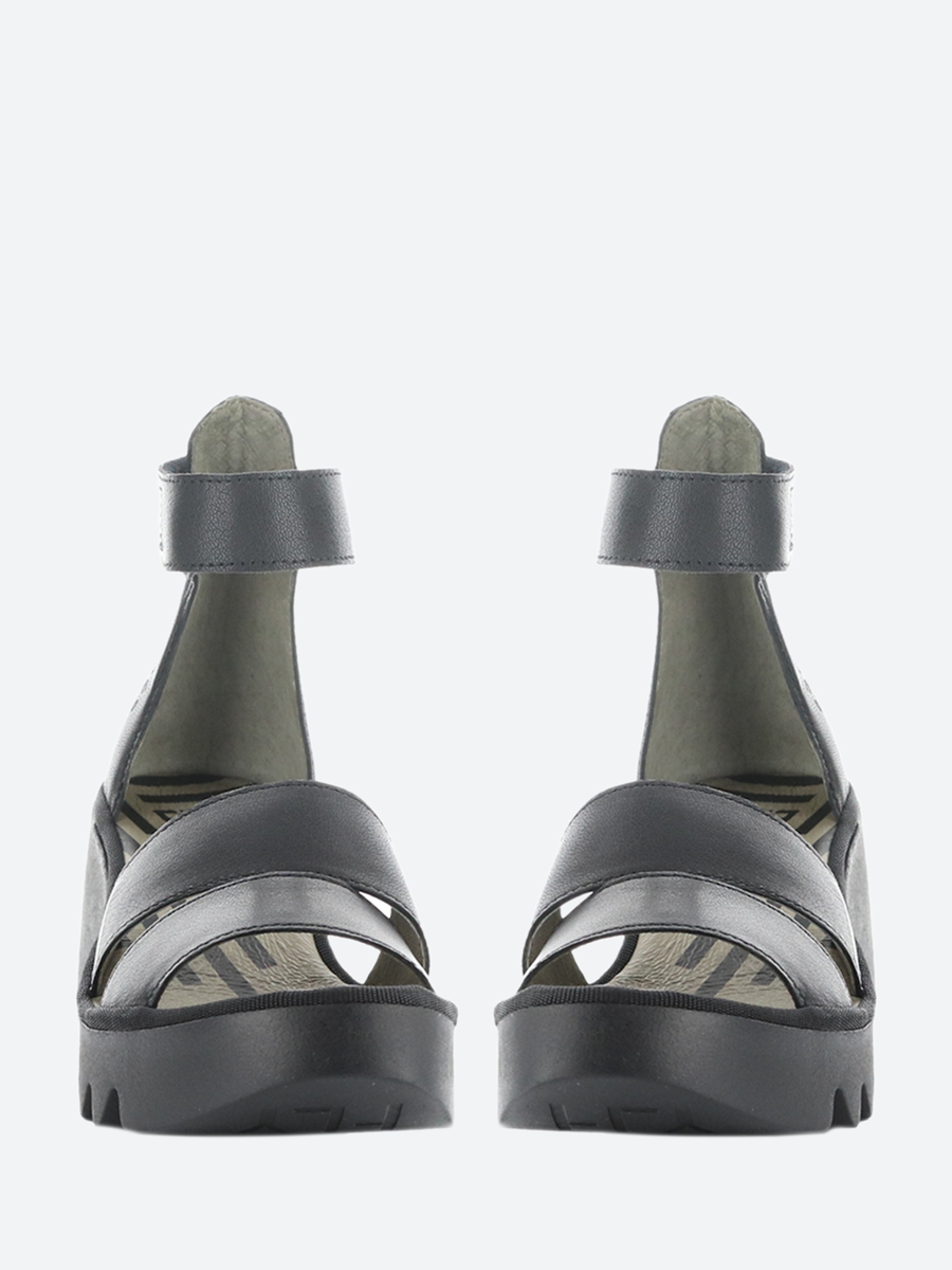 FLY London - Bono Sandal in Black – gravitypope