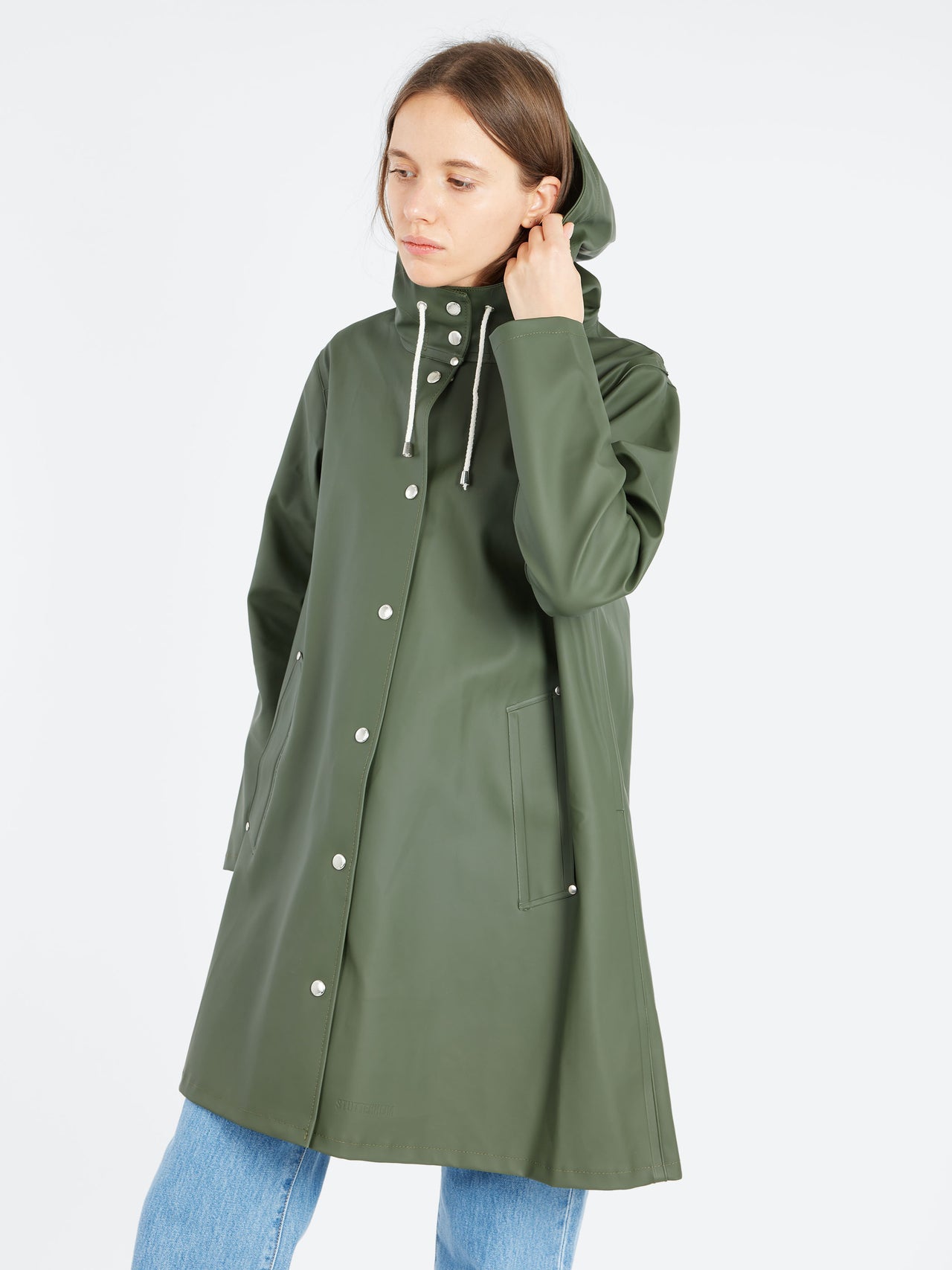 Stutterheim - Chelsea Rainwalker in Black and White – gravitypope