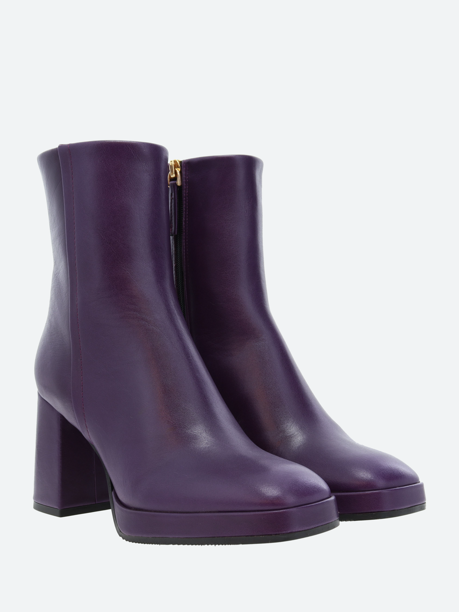 gravitypope - Grizel Boots in Viola Vitello (Purple)