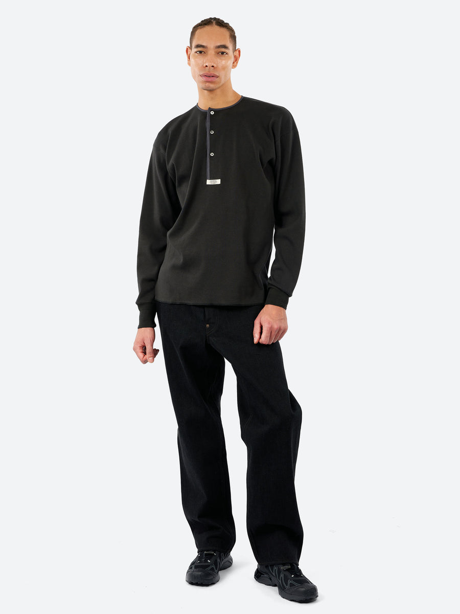 Nigel Cabourn - 40s Henry Long Sleeve Henley in Dark Navy – gravitypope