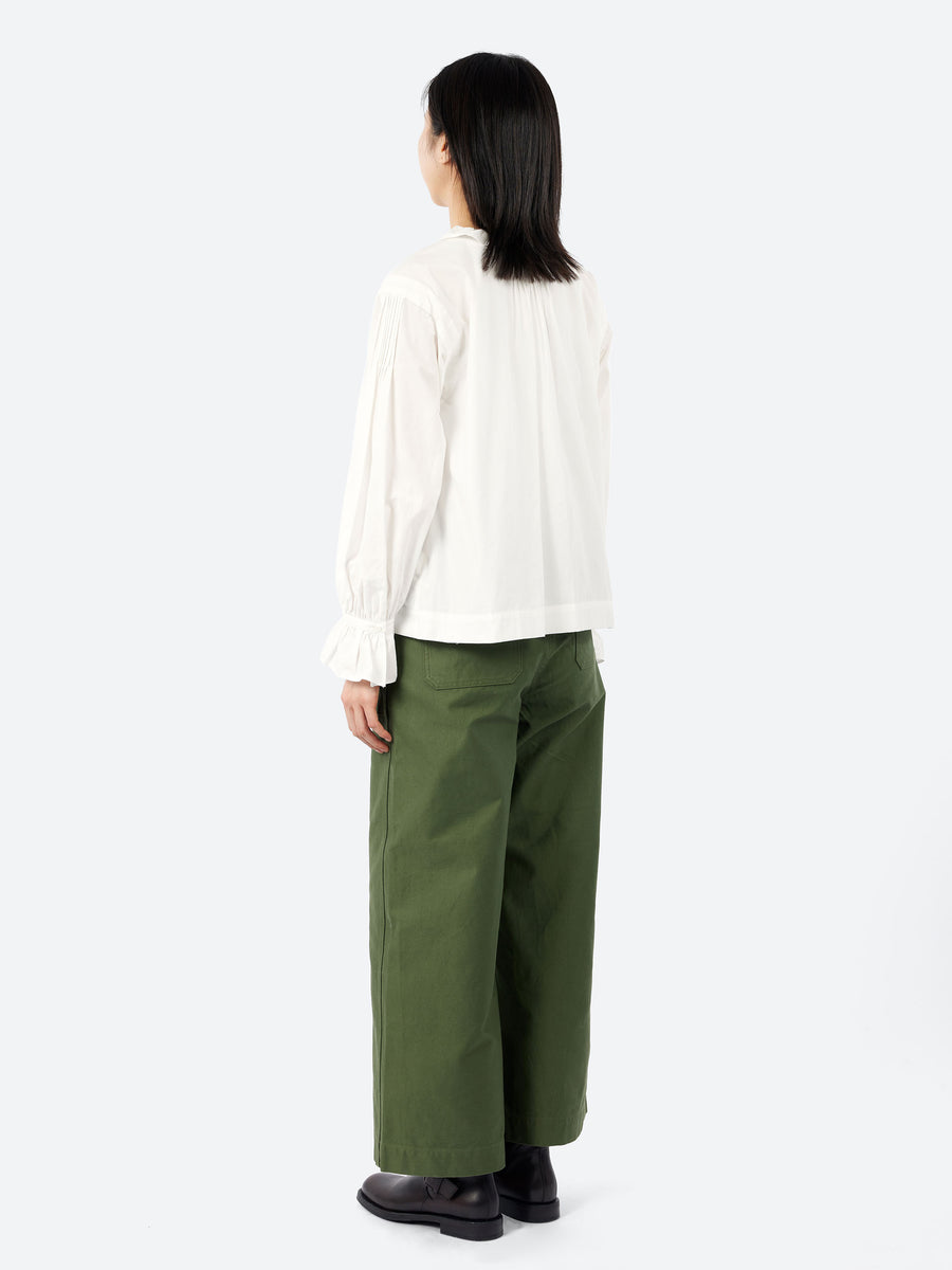 Nigel Cabourn - Gather Collar Blouse in Off White – gravitypope