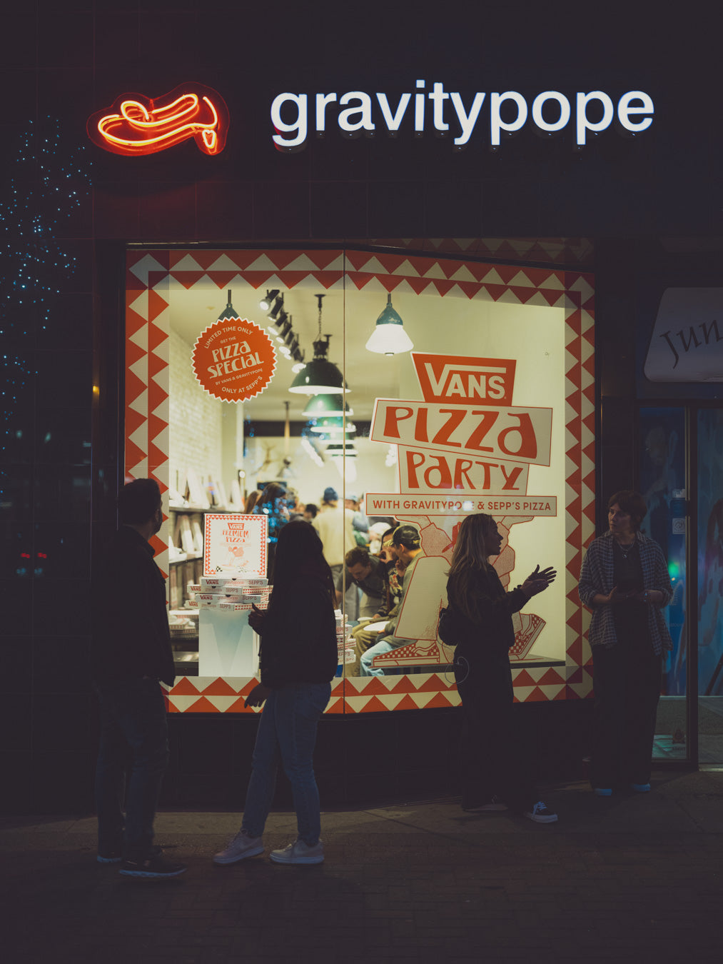 Vans Pizza Party by gravitypope + Sepp’s Pizza | Event Recap