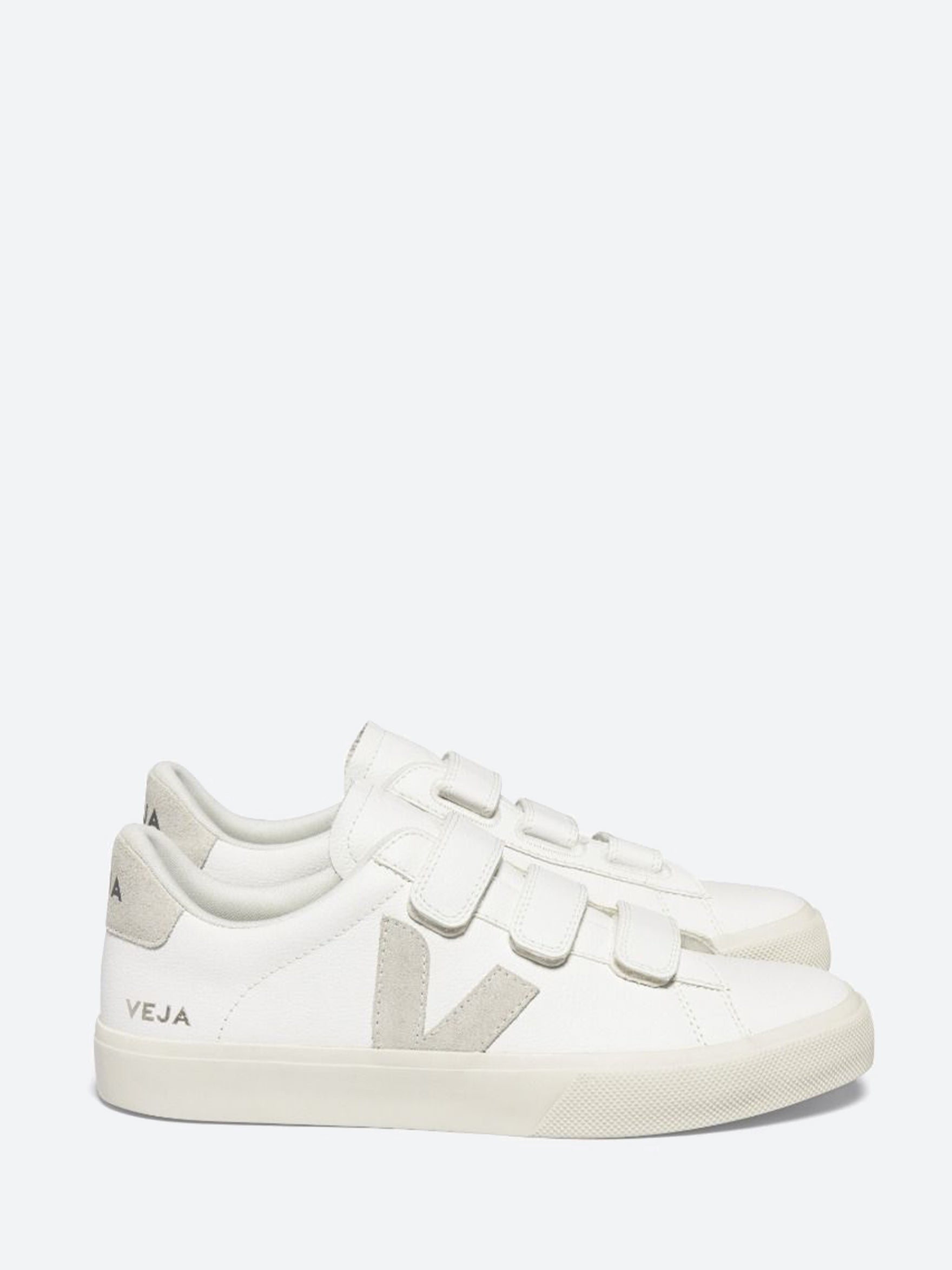 Veja - Recife ChromeFree Leather in White and Black – gravitypope