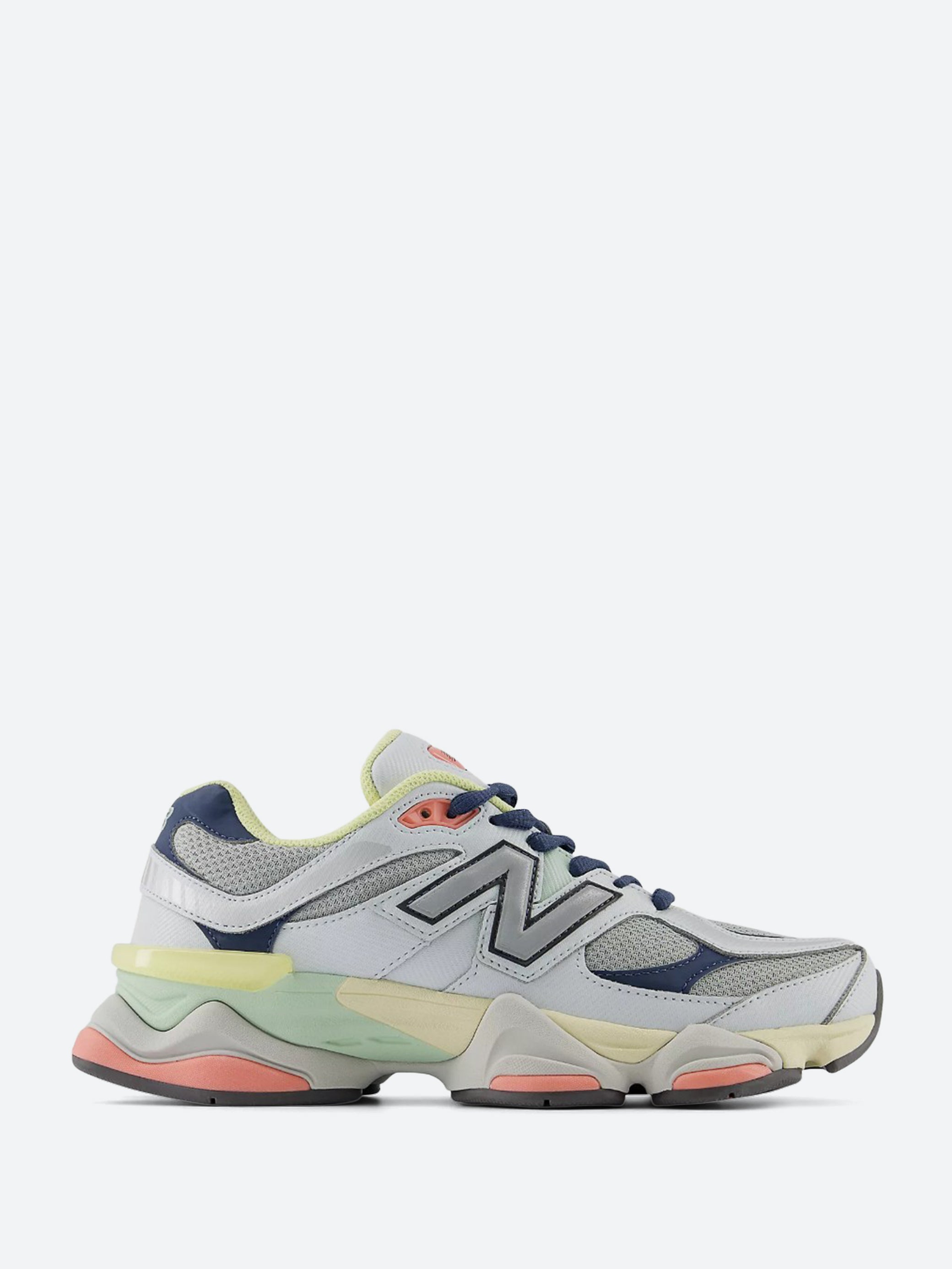 New Balance - 9060 in Sea Salt and Raincloud – gravitypope