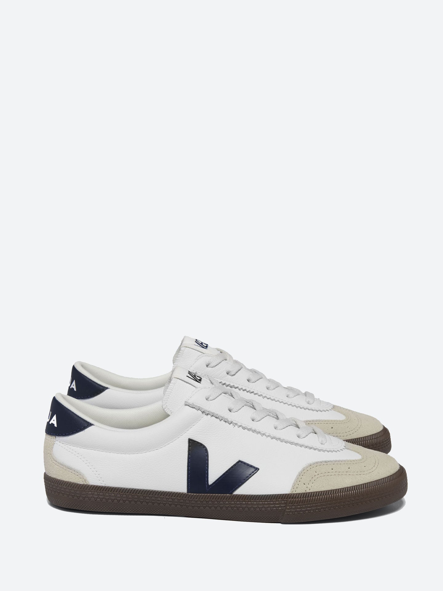Veja - Volley Suede in Natural and Sahara – gravitypope