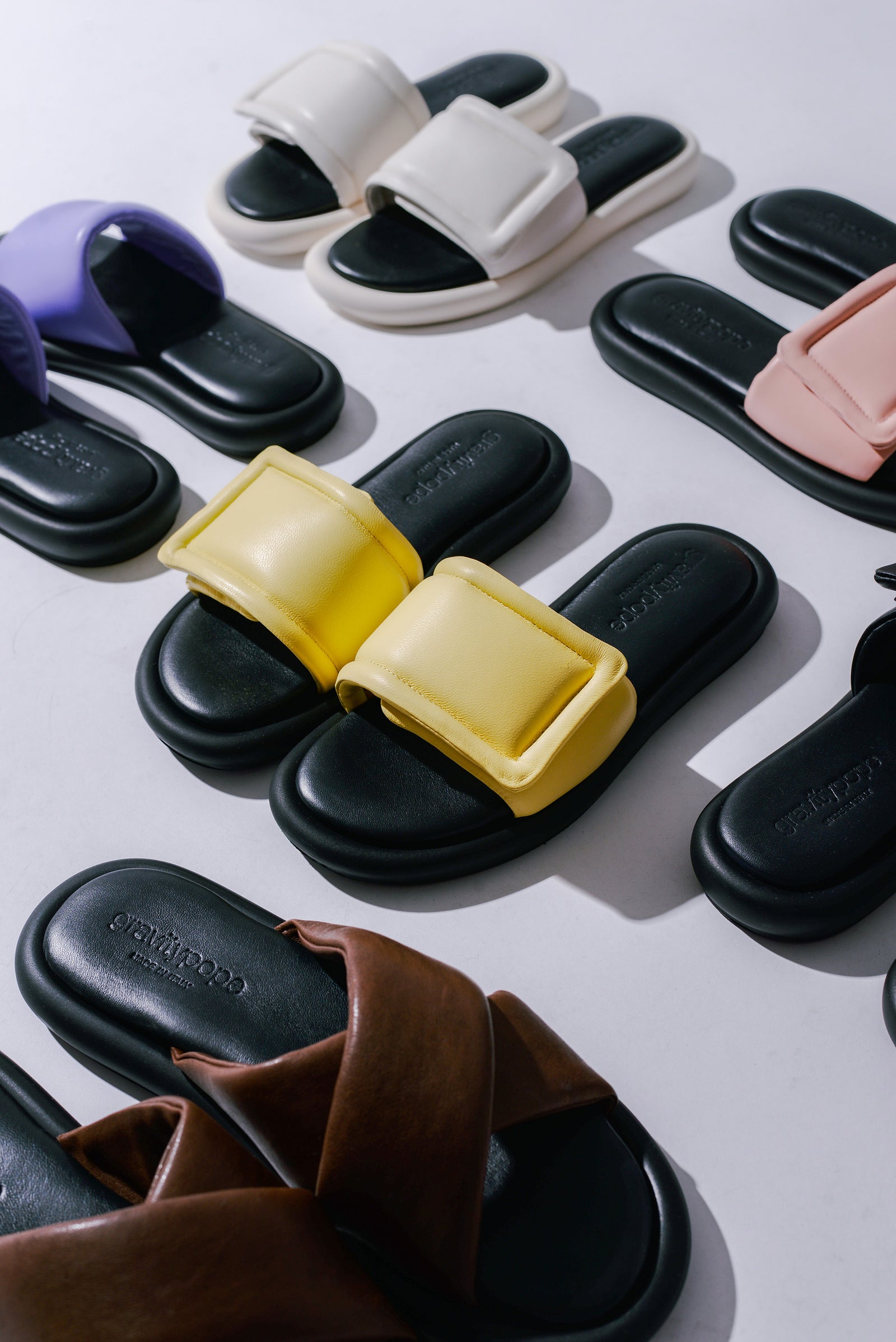 gravitypope.com: Designer shoes and clothes for women and men