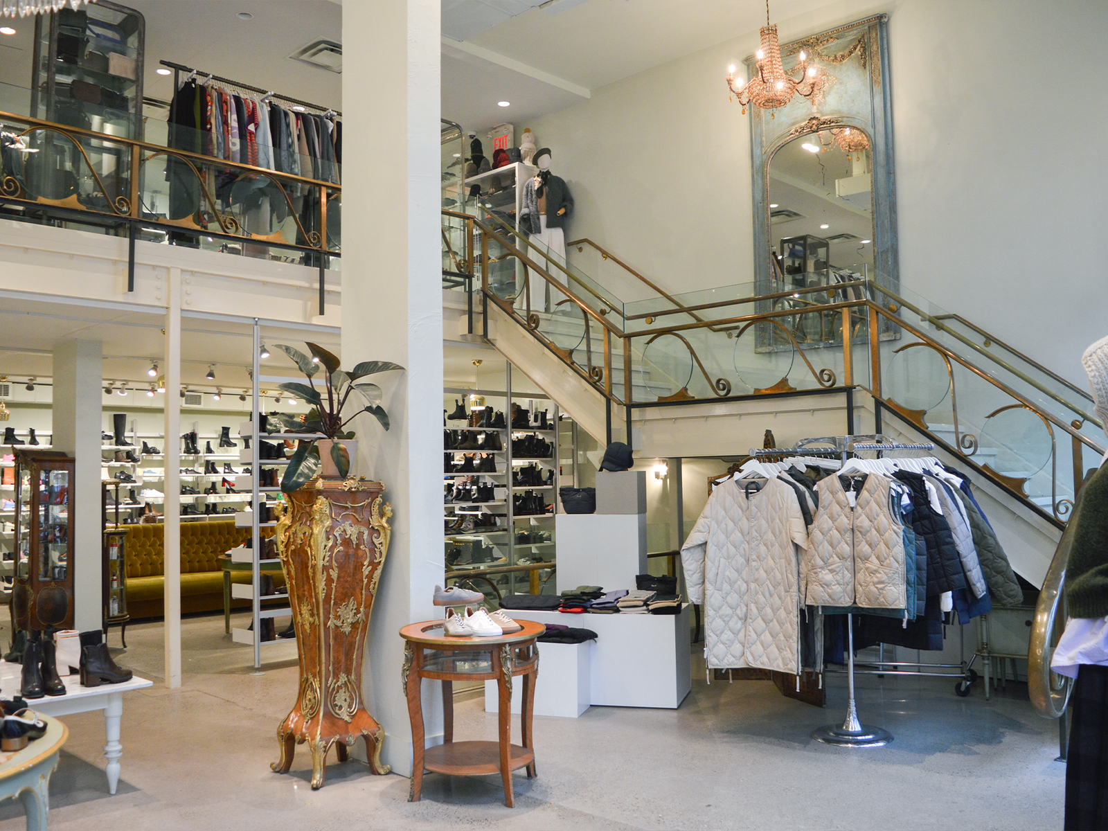 Toronto shoes & clothing – gravitypope